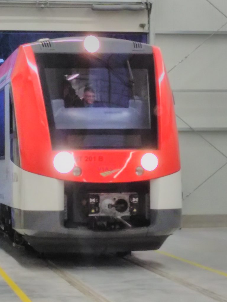 Der Lint 54 Triebwagen auf der Odenwaldbahn - Bündnis 90 / Die Grünen ...